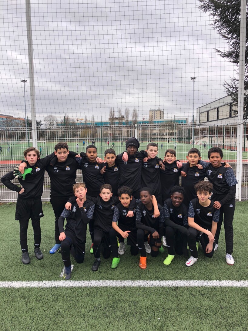 U13 - Comme un gout de folie | OFC Couronnes | Site officiel de l'OFCC